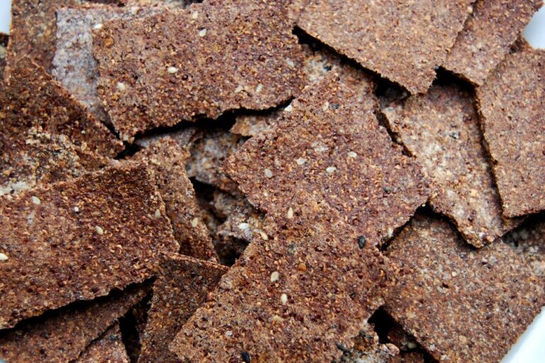 How to Make Dock Seed Crackers - Home Grown | Hand Gathered